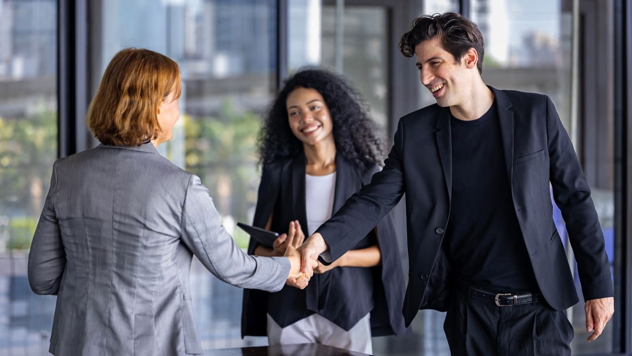 Quarterly Compliance Article - Pros and Cons of Term Limits for Board ...